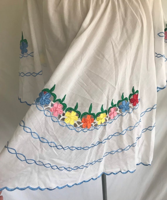 1970s Scallop and Floral Embroidered Peasant Smock To… - Gem