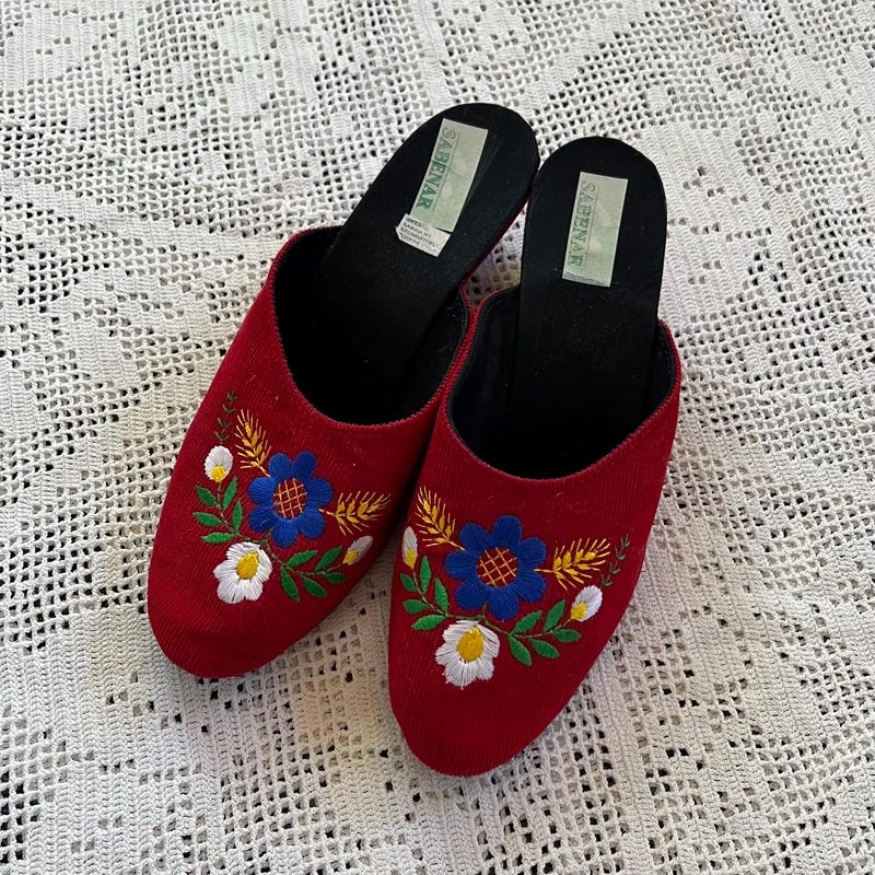 Embroidered Slippers - Etsy
