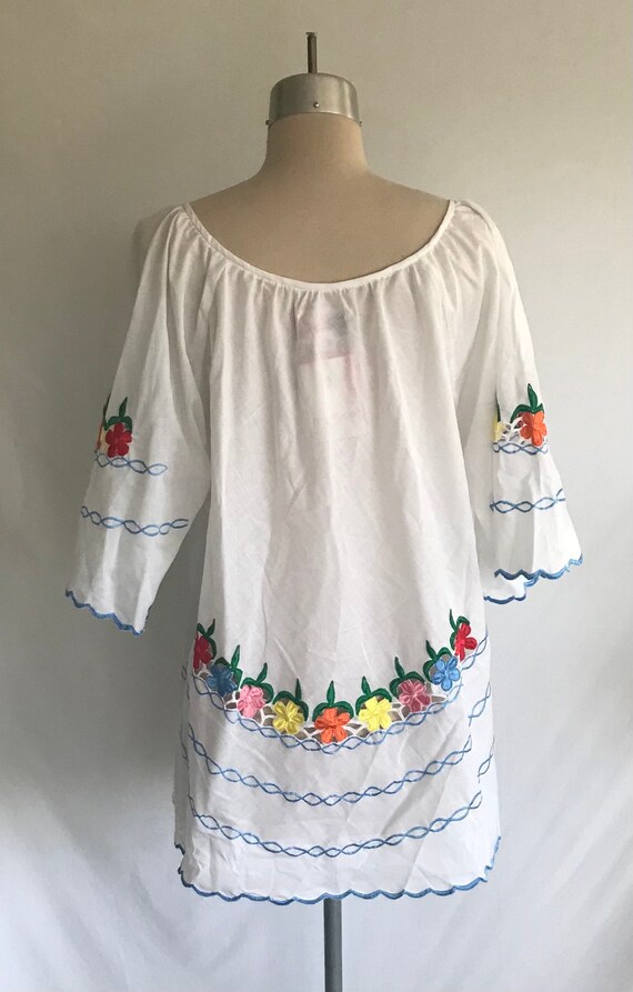 1970s Scallop and Floral Embroidered Peasant Smock To… - Gem