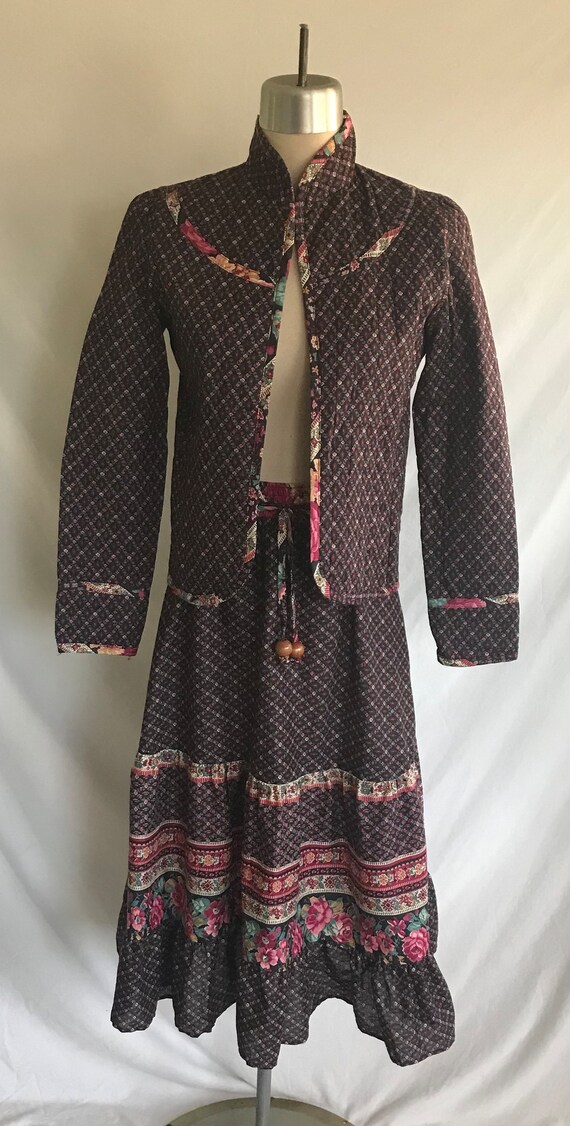 1980s Calico Floral QUILTED Jacket and Matching Tiere… - Gem