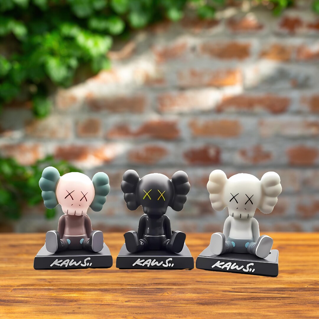 Kaws Figure, Kaws Pack, Kaws Car Toy, Kaws Decor, Hypebeast Decoration ...