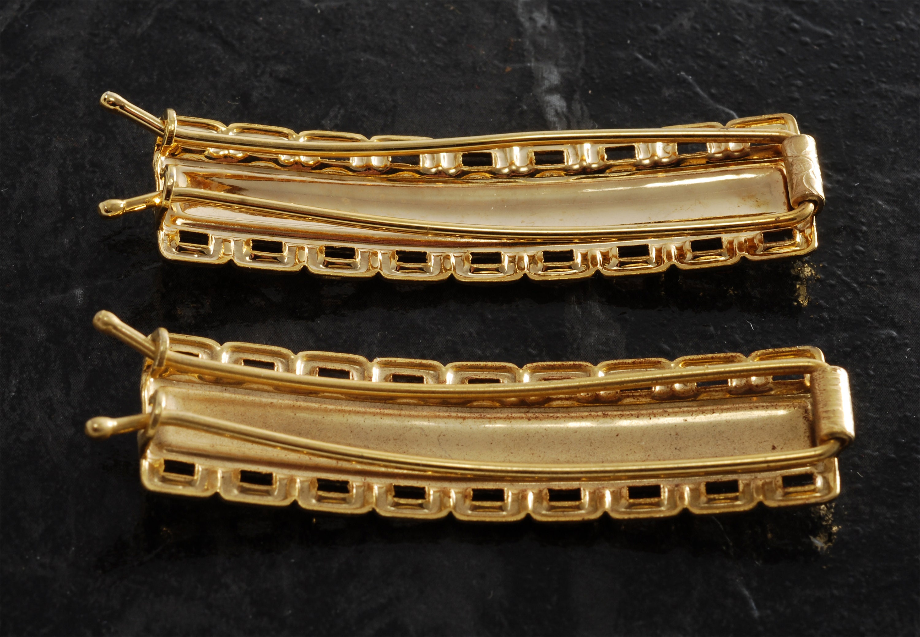 Vintage Hair Barrette Pair Gold Tone Metal Etched Design Wire Clasp - Etsy