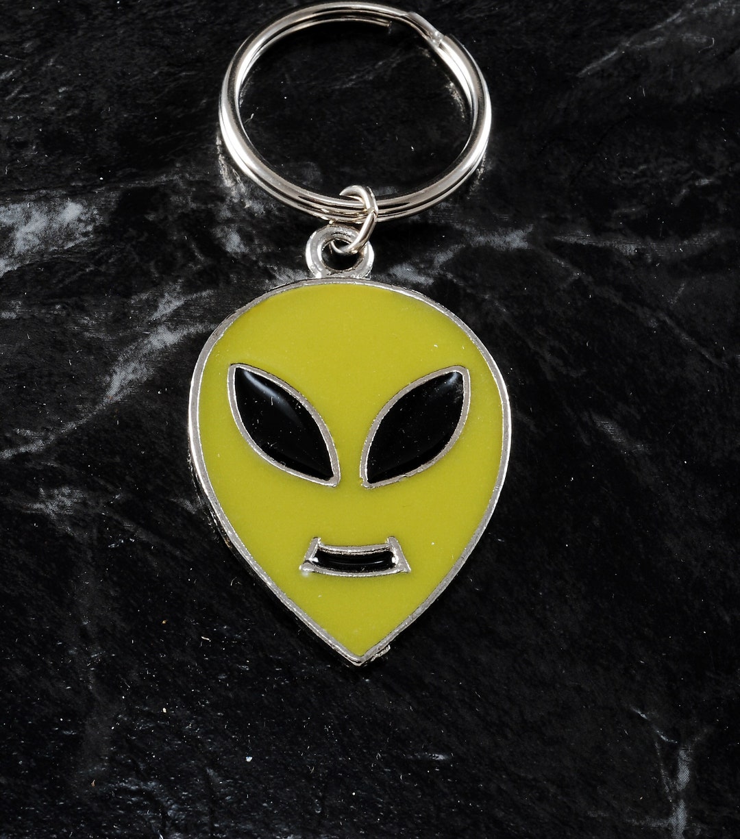 Vintage Enamel Yellow Alien Key Chain Silver Metal Extraterrestrial Key ...