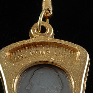 Vintage Keychain Parking Meter Charm Holds a Nickel Gold Tone Metal Key ...