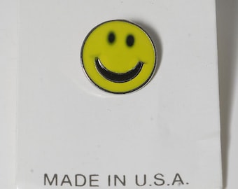 Smiley Face Pin - Etsy