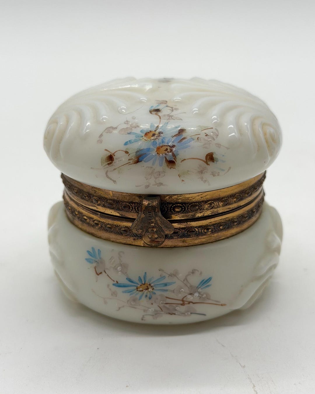 Antique CF Monroe Wave Crest Double Shell Blue Flowers Milk Glass ...
