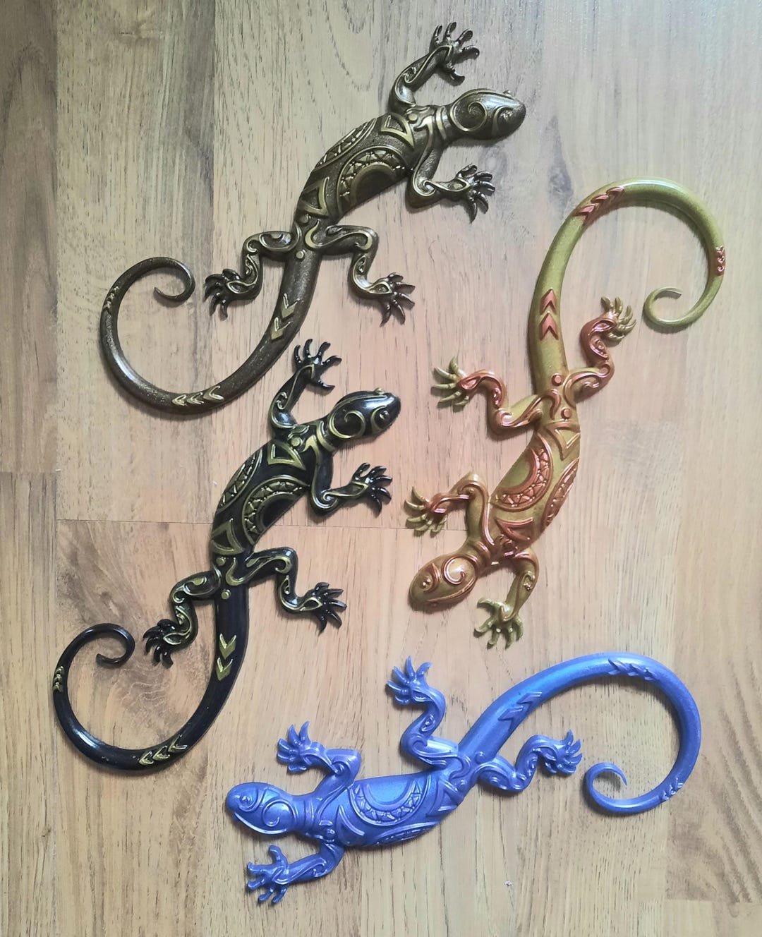 Resin Lizards. Set of 2 Lizards. - Etsy