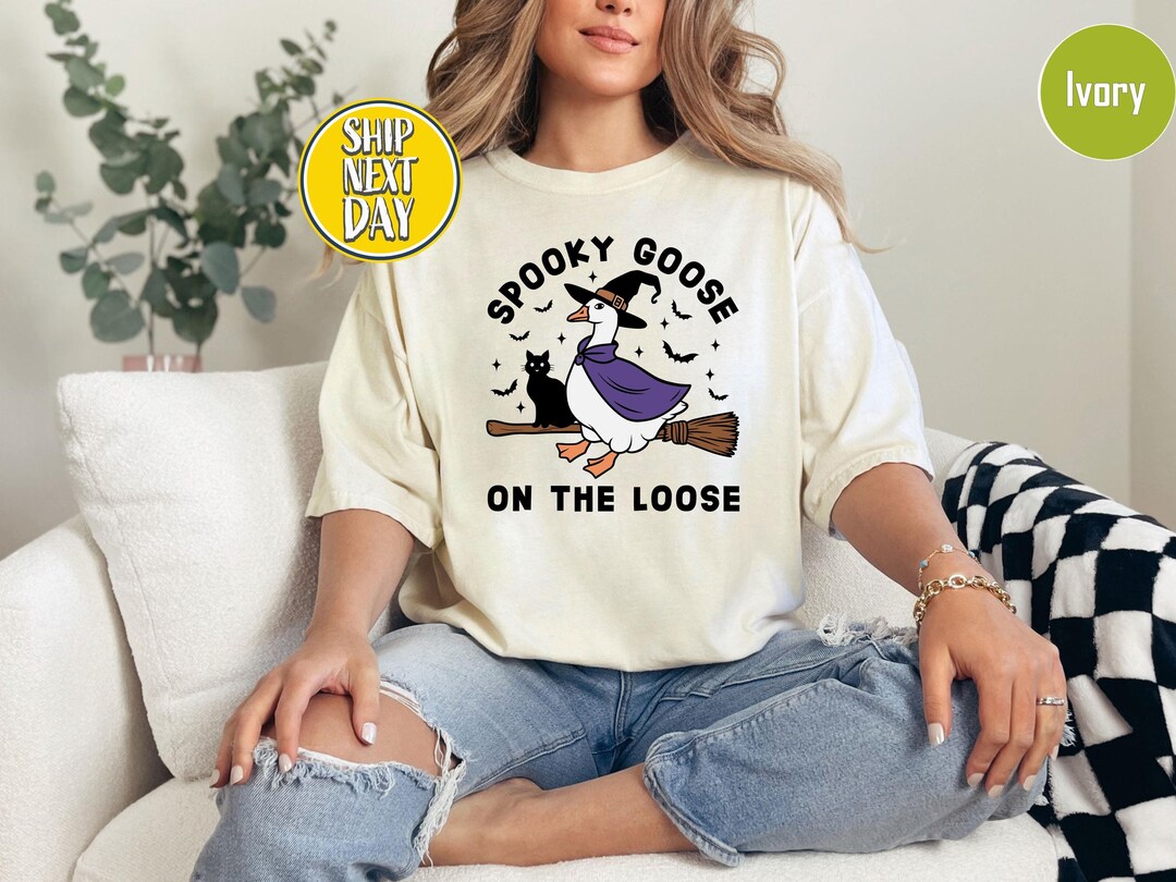 Spooky Goose on the Loose Black Cat Tshirt, Spooky Cat Mom Shirt, Funny ...