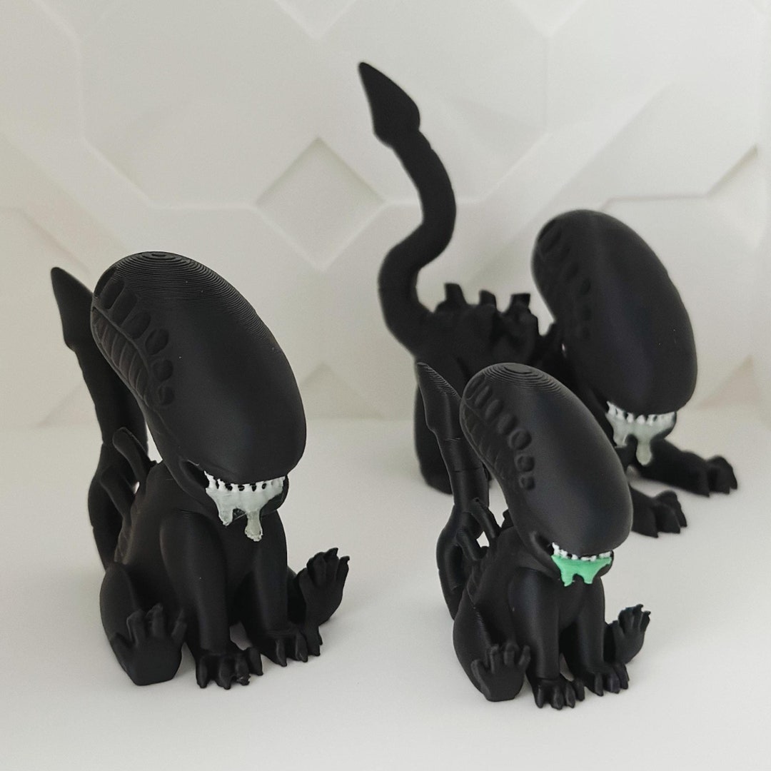 Cute Xenomorph Toy, 3D Printed Glow in the Dark Alien Figurine - Etsy UK