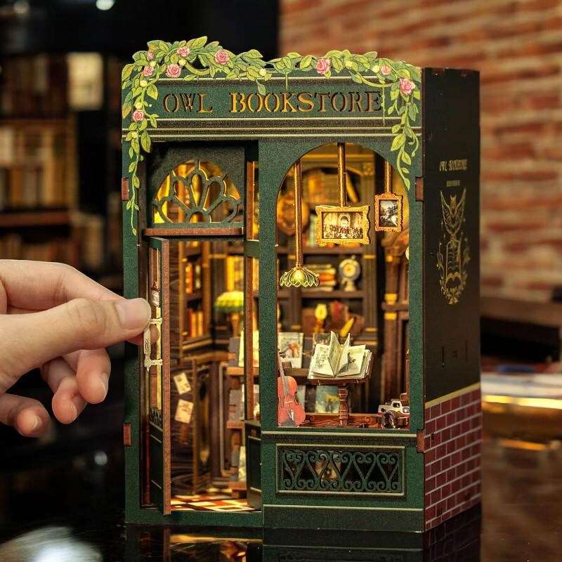 Book Nook Kit - Etsy