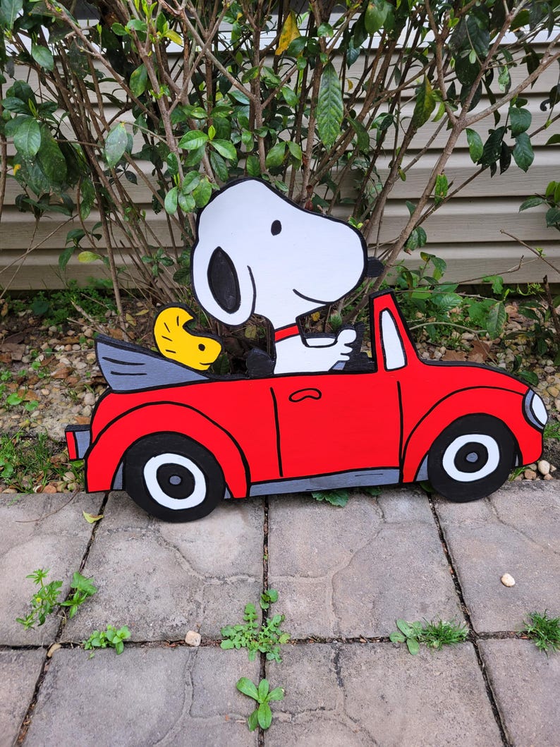 Snoopy Sunday Drive Yard Art - Etsy