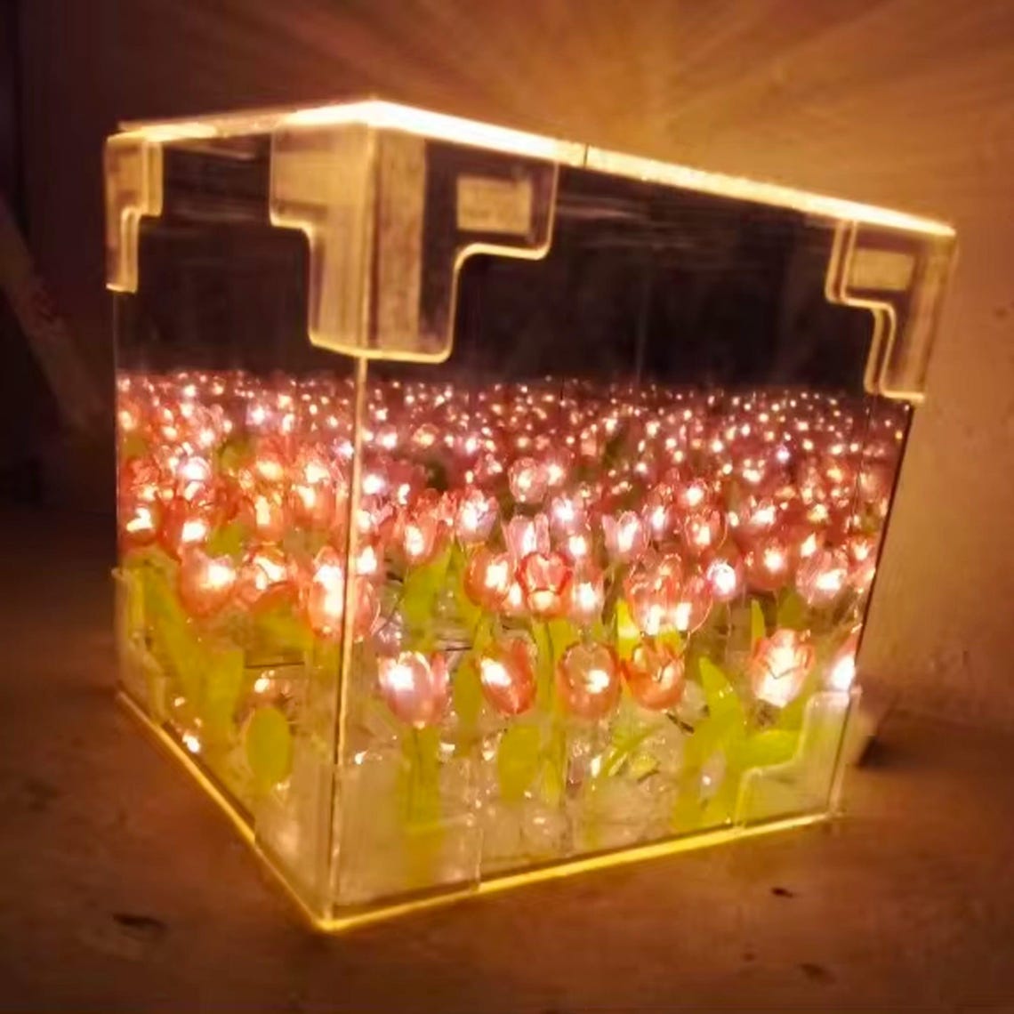 Infinity Mirror LED Tulip Garden Lamp - Floral Light Box - Decorative ...