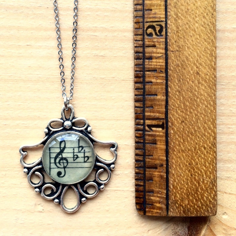 Fancy Treble Clef Music Necklace - Etsy
