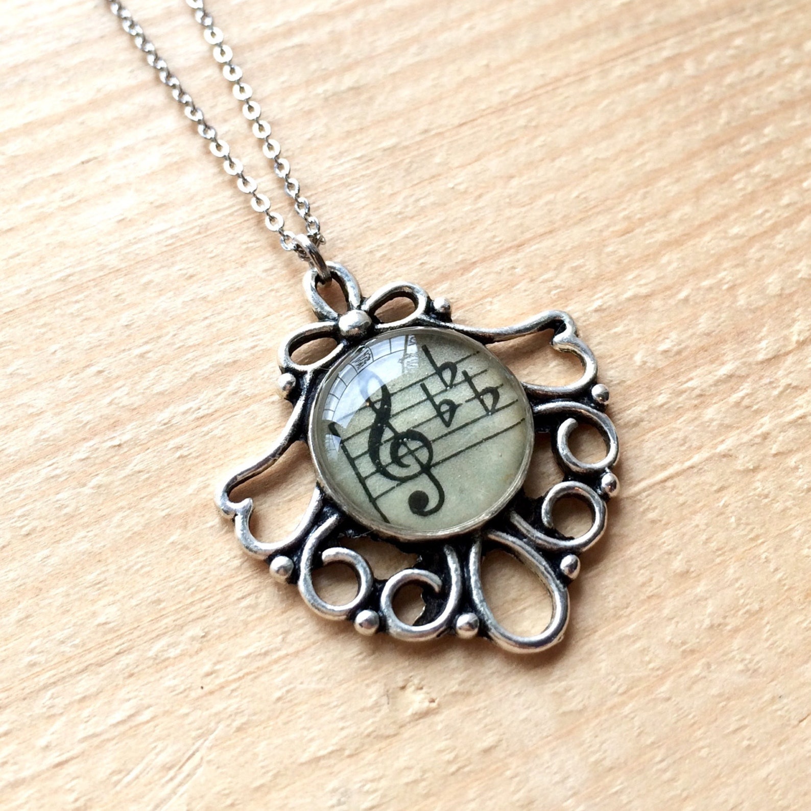 Fancy Treble Clef Music Necklace - Etsy