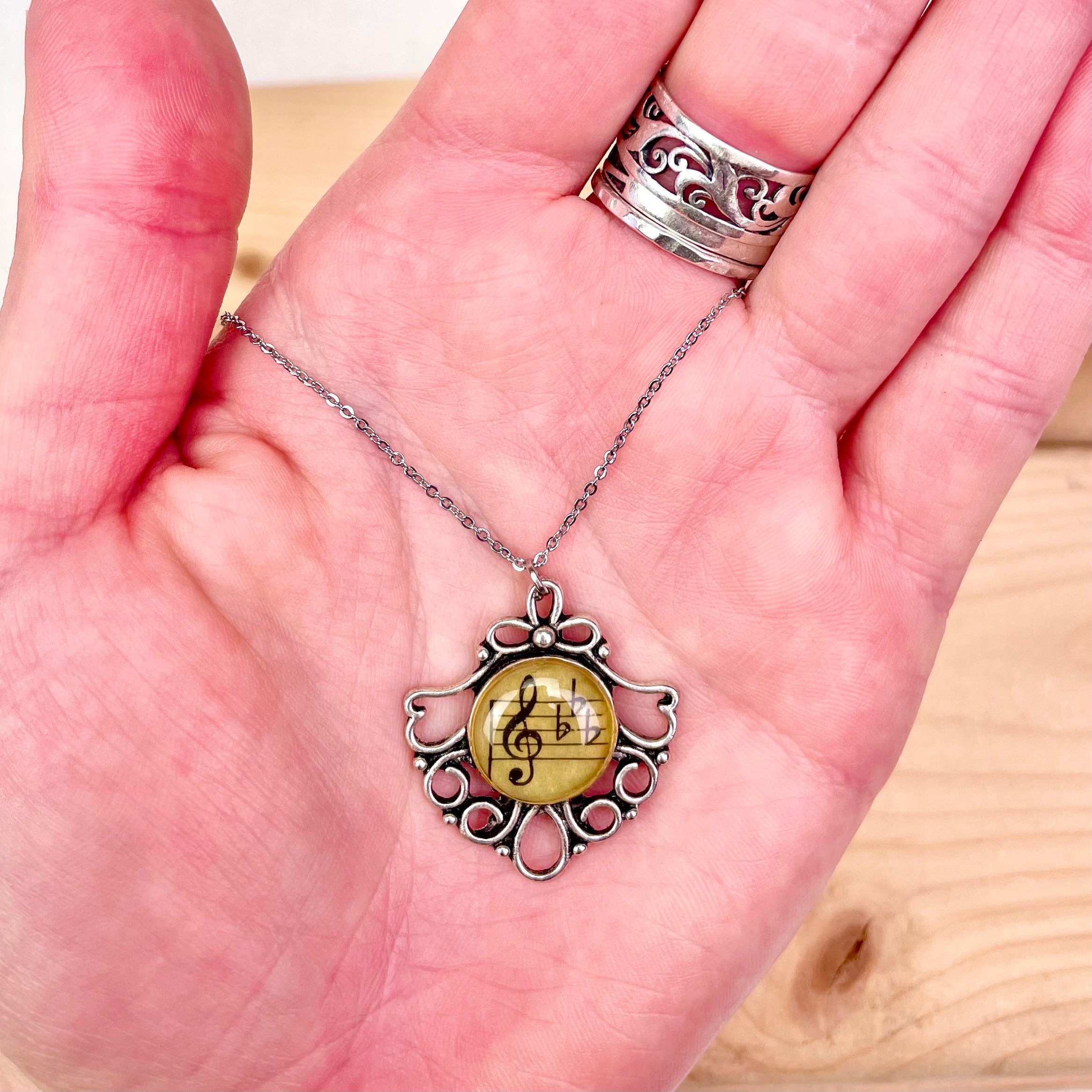 Fancy Treble Clef Music Necklace - Etsy UK