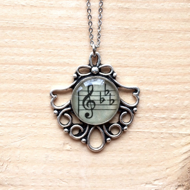 Fancy Treble Clef Music Necklace - Etsy UK