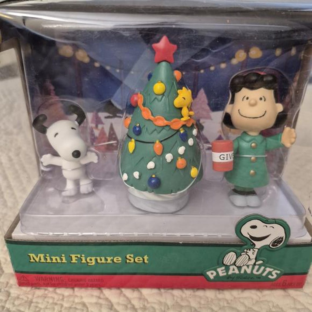 Peanuts Mini Figure Set Features Snoopy Woodstock and Lucy NIB - Etsy