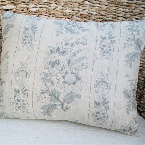 Cabbage Rose Pillow - Etsy