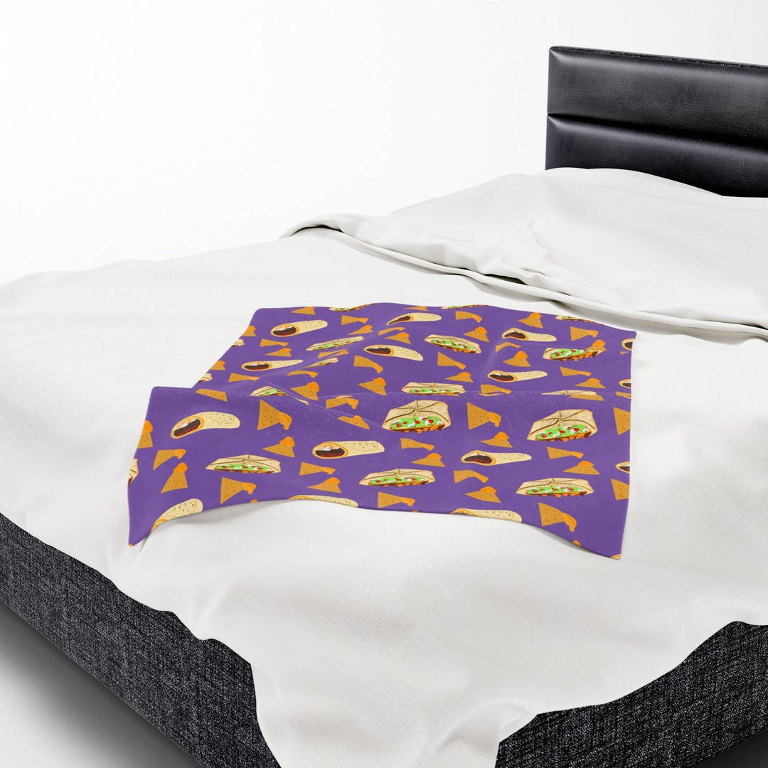 Craving's Meal, Taco Bell Themed Velveteen Plush Blanket, Fun Food ...