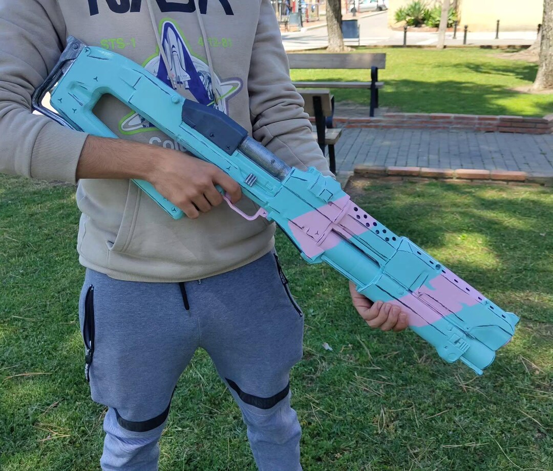 Cyberpunk Edgerunners Rebecca Prop – 3D Printed Fan Replica – Neon Pink ...