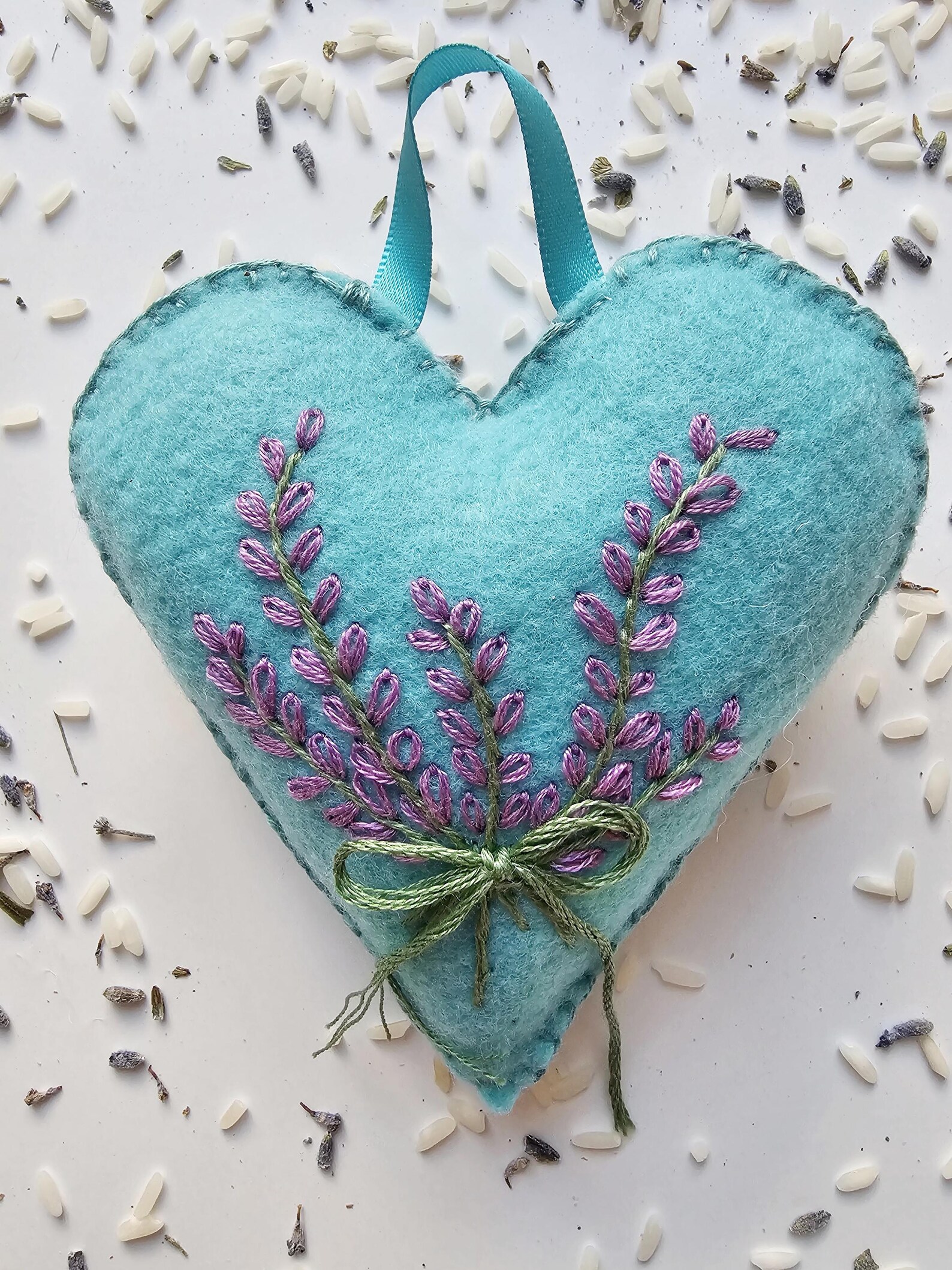 Hand Embroidered Heart Lavender Sachet - Etsy