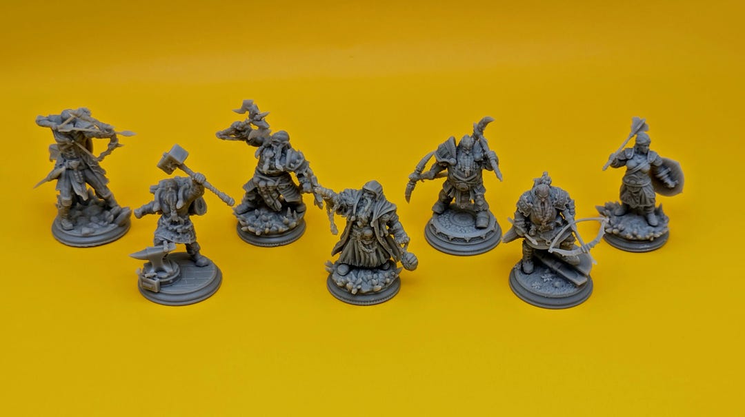 6 Dwarfs and an Elf Unpainted Miniatures - Etsy
