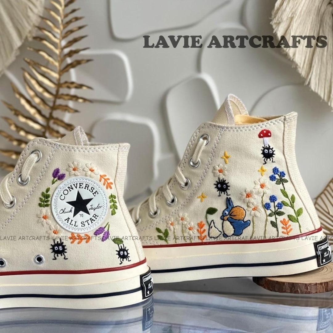 Custom Hand Embroidered Converse Anime, Handmade Shoes for Anime Fan ...