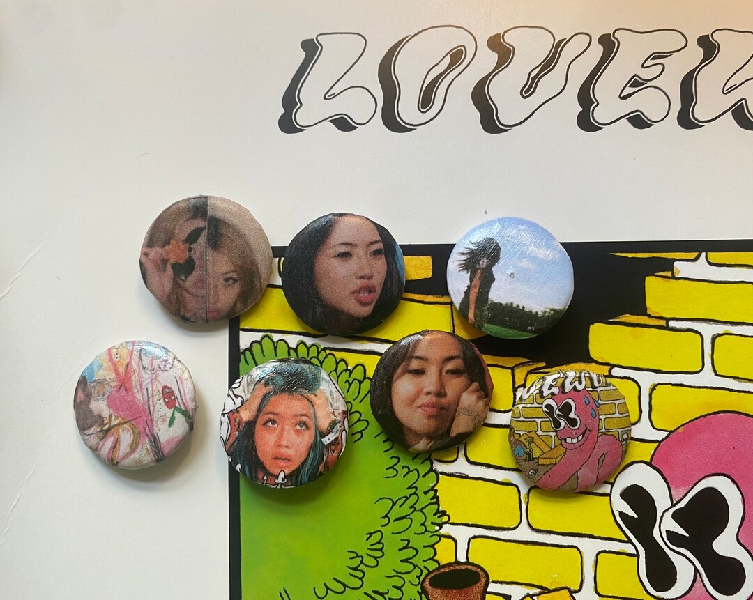 Beabadoobee Pins albums - Etsy