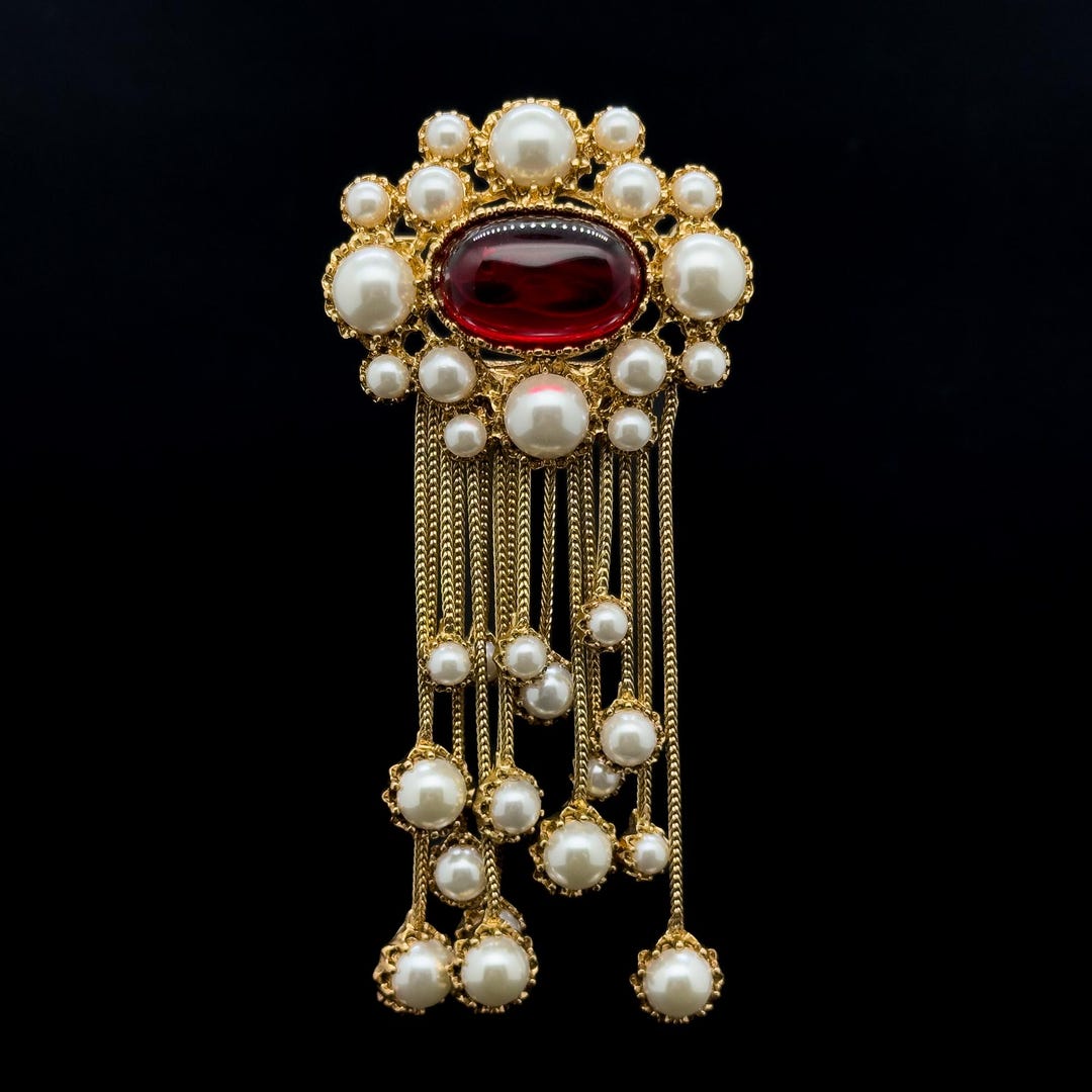 Vintage Style Brooches, Ruby Brooch, Long Tassel Brooches - Etsy