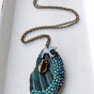 Vintage Pendant Necklace Bronze Shell Bird Seagull Keepsake | Etsy