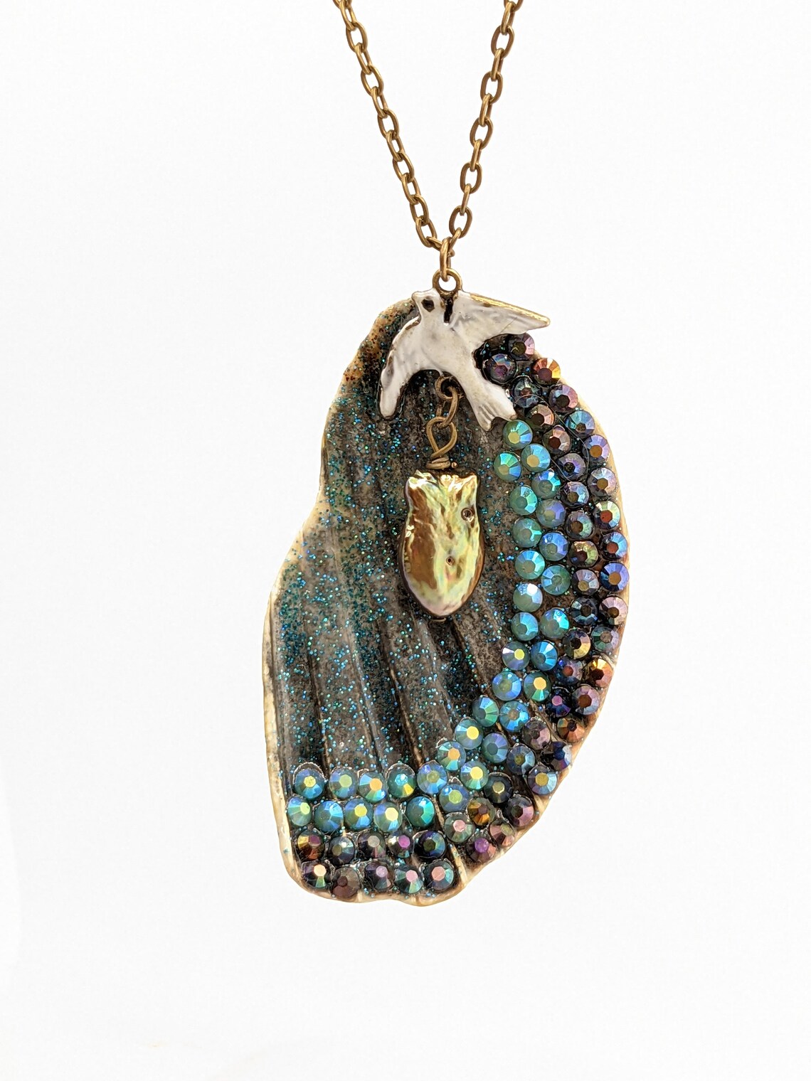 Vintage Pendant Necklace Bronze Shell Bird Seagull Keepsake - Etsy