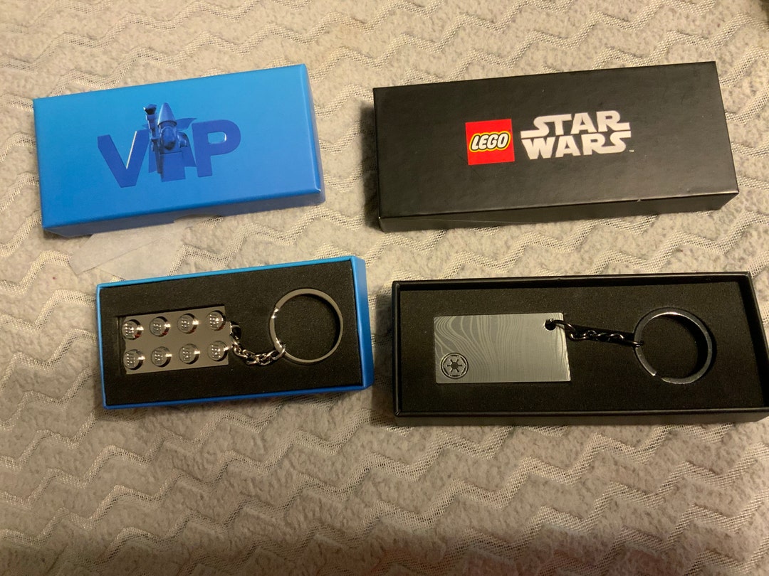 Lot of 2 LEGO Key Chains, Star Wars beskar and Silver Brick, 100% New ...