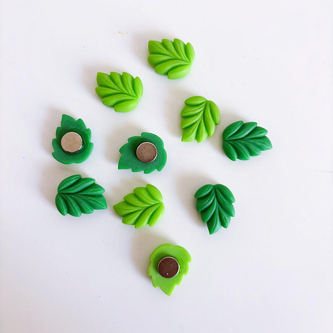 Leafy Green Magnets // Minimalist Decor Magnets // Notice Board Magnets ...
