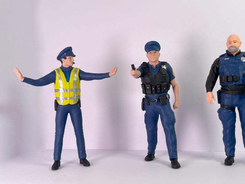 1/18 Scale Police Figure Set - Etsy