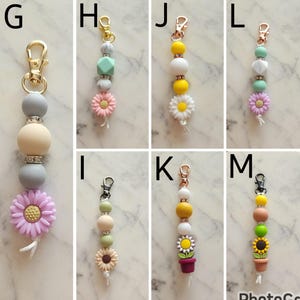 Flower Silicone Bead Keychain, Silicone Keychain, Beaded Keychain, Cute ...