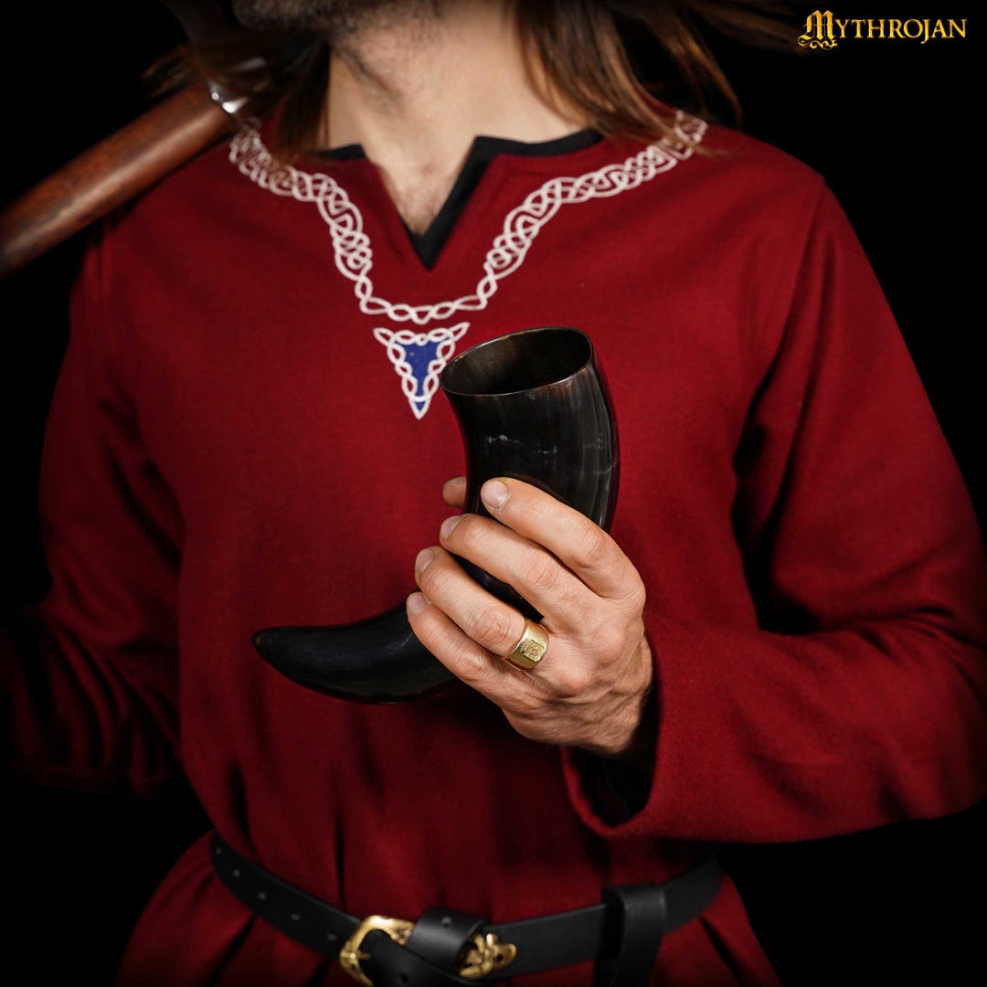 Mythrojan Viking Drinking Horn With Black Leather Holder Authentic ...