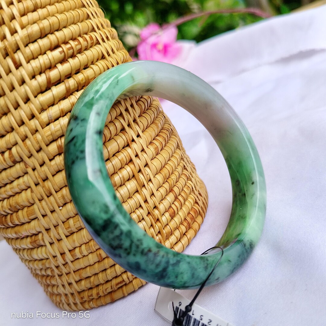 Emerald Green Burmese Jadeite Bangle: 62.5mm Wealth Amulet - Etsy