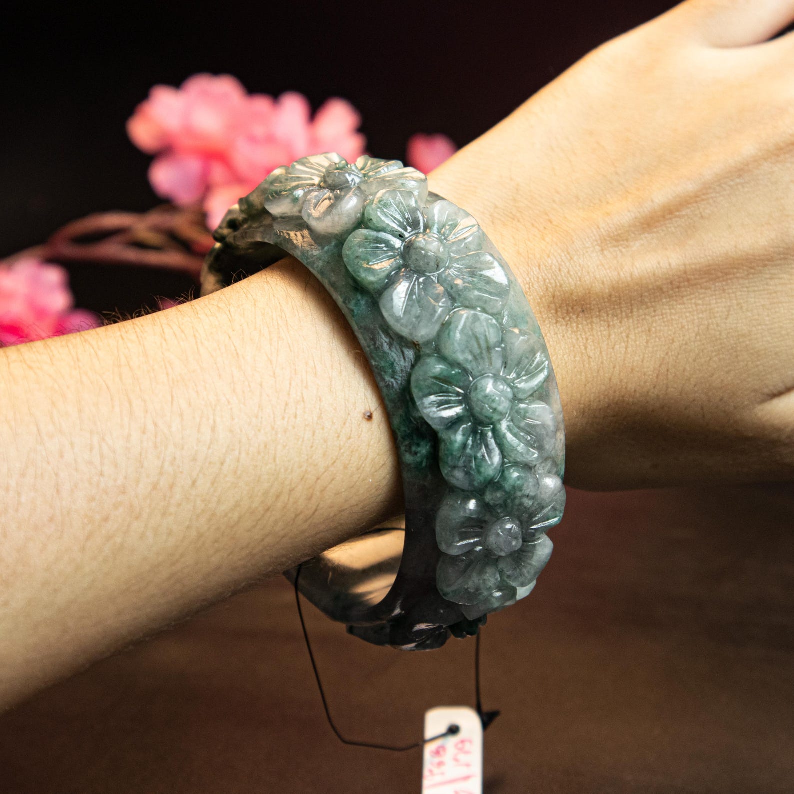 Hand-carved Jadeite Bangle: Burmese Moss-in-snow Floral Cuff (61.5mm ...