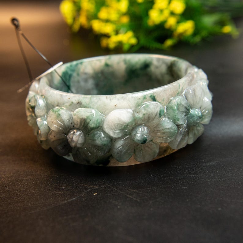 Hand-carved Jadeite Bangle: Burmese Moss-in-snow Floral Cuff (61.5mm ...