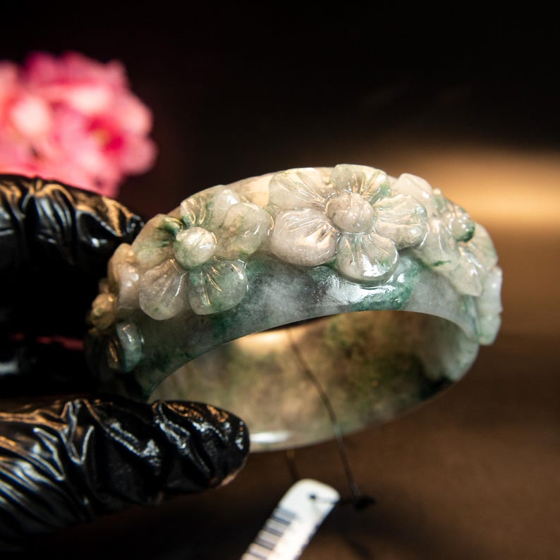 Hand-carved Jadeite Bangle: Burmese Moss-in-snow Floral Cuff (61.5mm ...