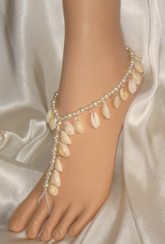 Items similar to Real Sea Shells Beach Theme Barefoot Sandals Wedding ...