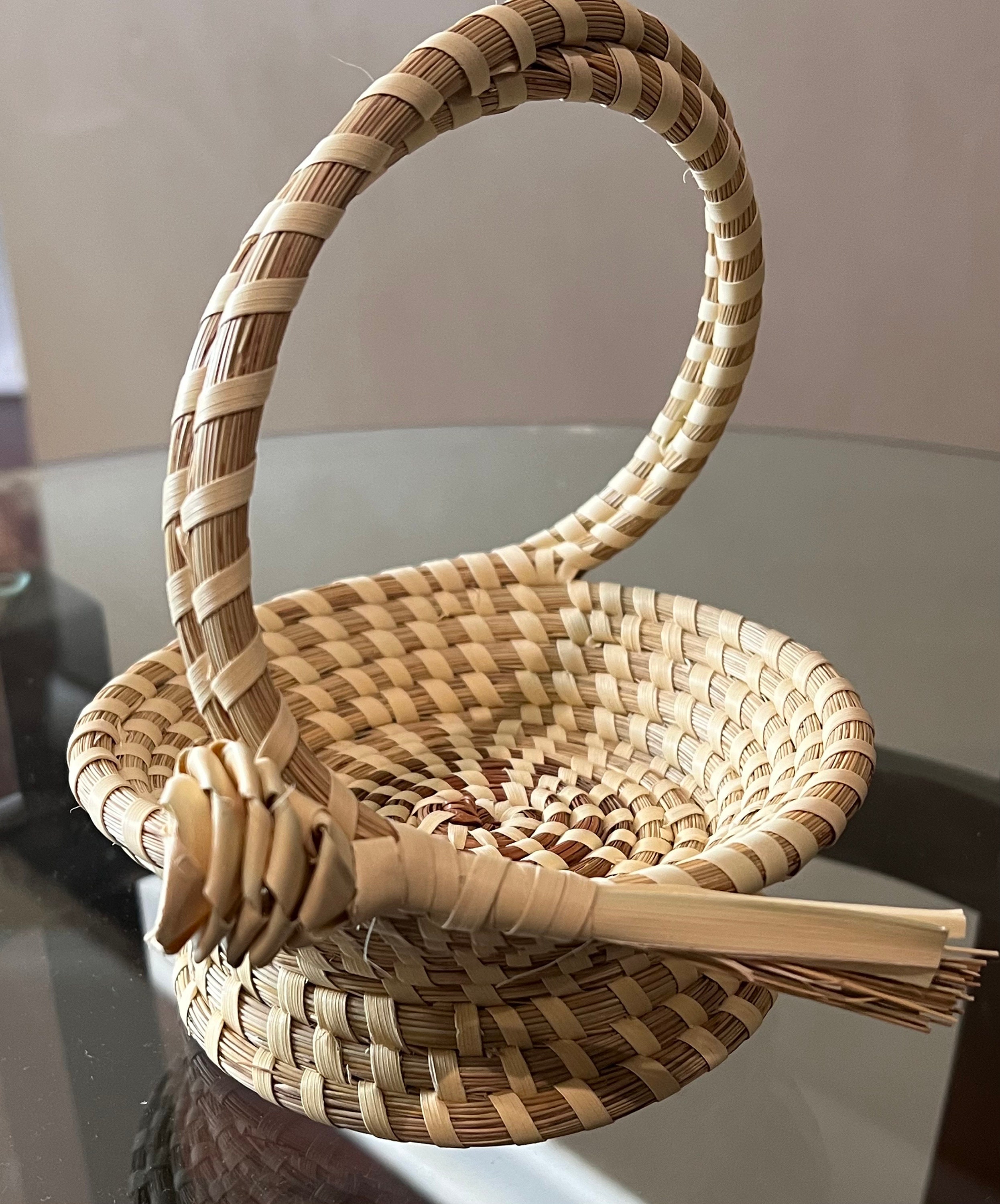 Gullah Sweetgrass Basket (sm Flower Basket With Rose) - Etsy