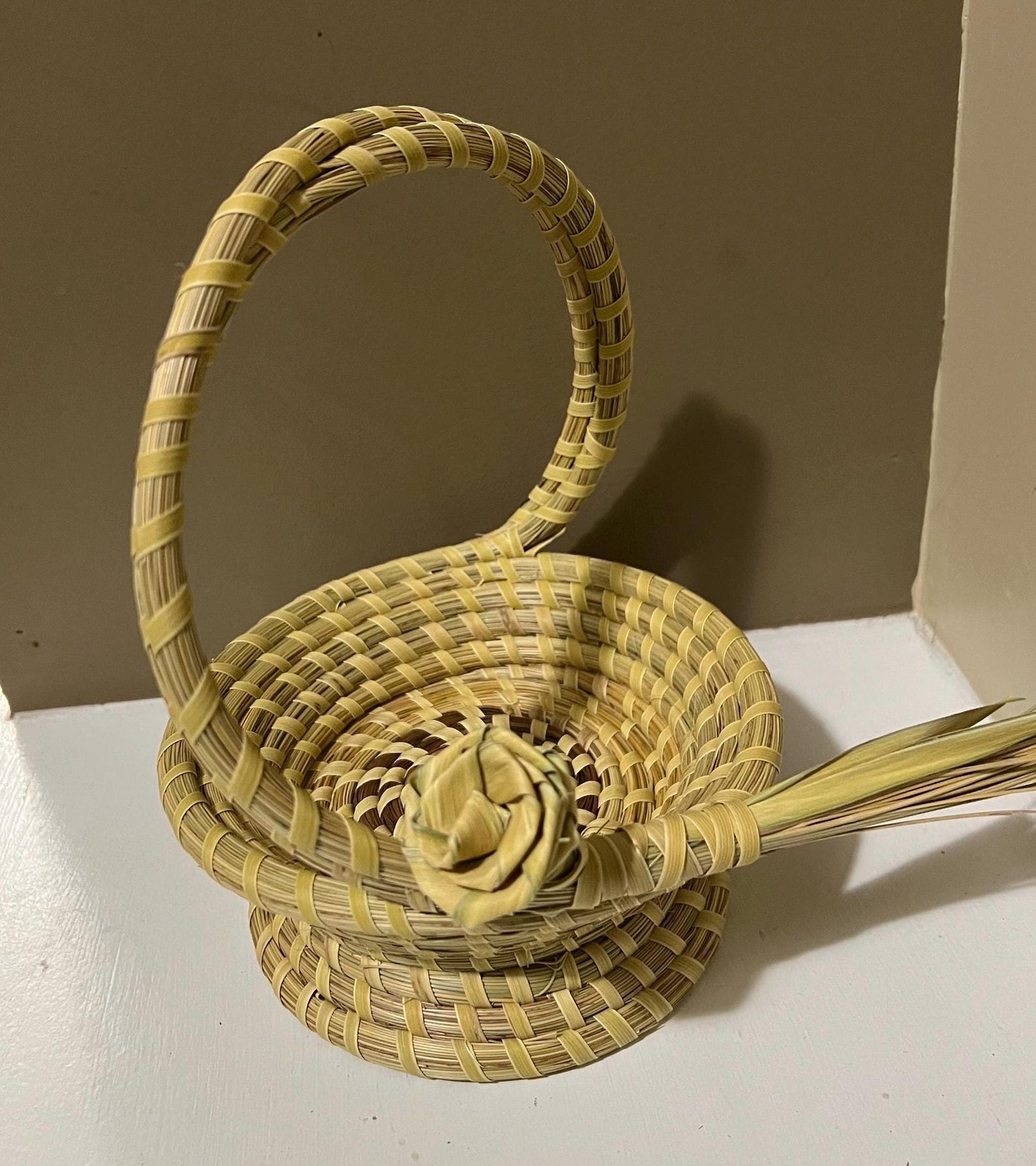Gullah Sweetgrass Basket (sm Flower Basket With Rose) - Etsy