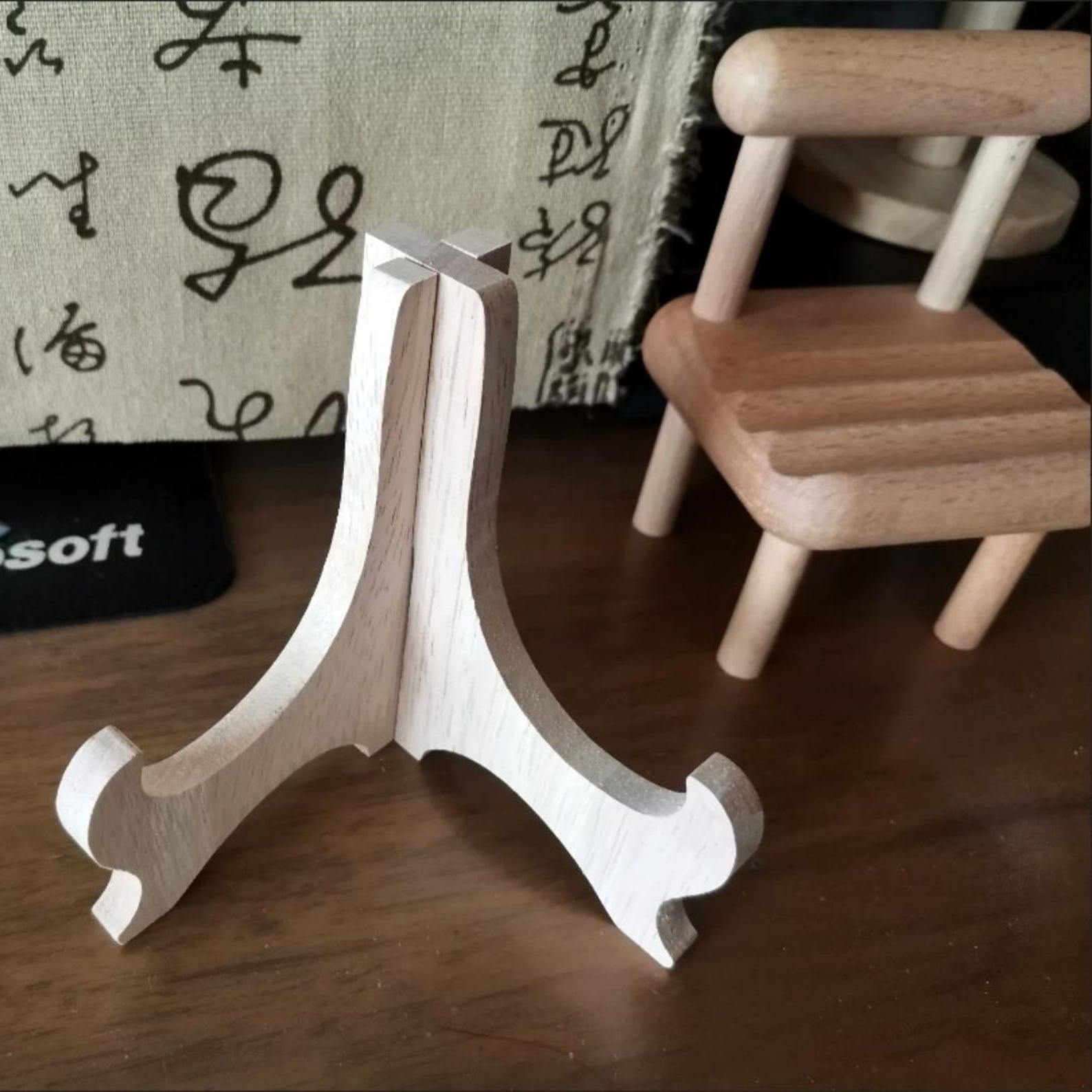 Solid Wood Display Stand: Chicken Wing Shape Plate Holder (5", 6", 7 ...