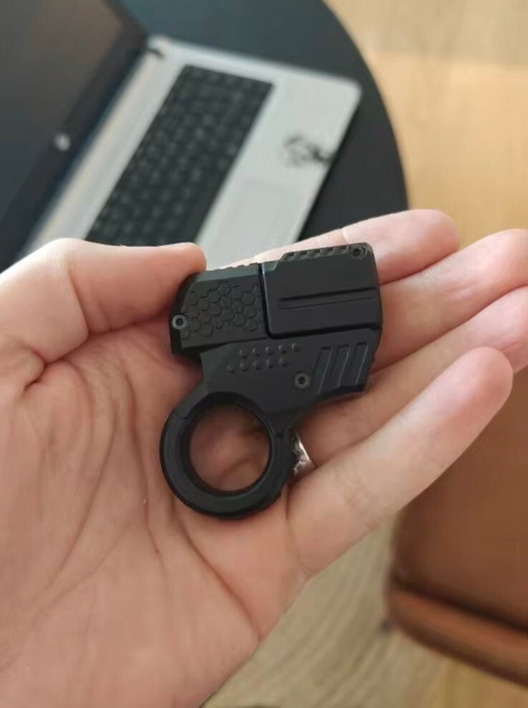 Gun Fidget Ring Mechanic EDC Fidget Spinner Metal Fidget Slider Ring ...