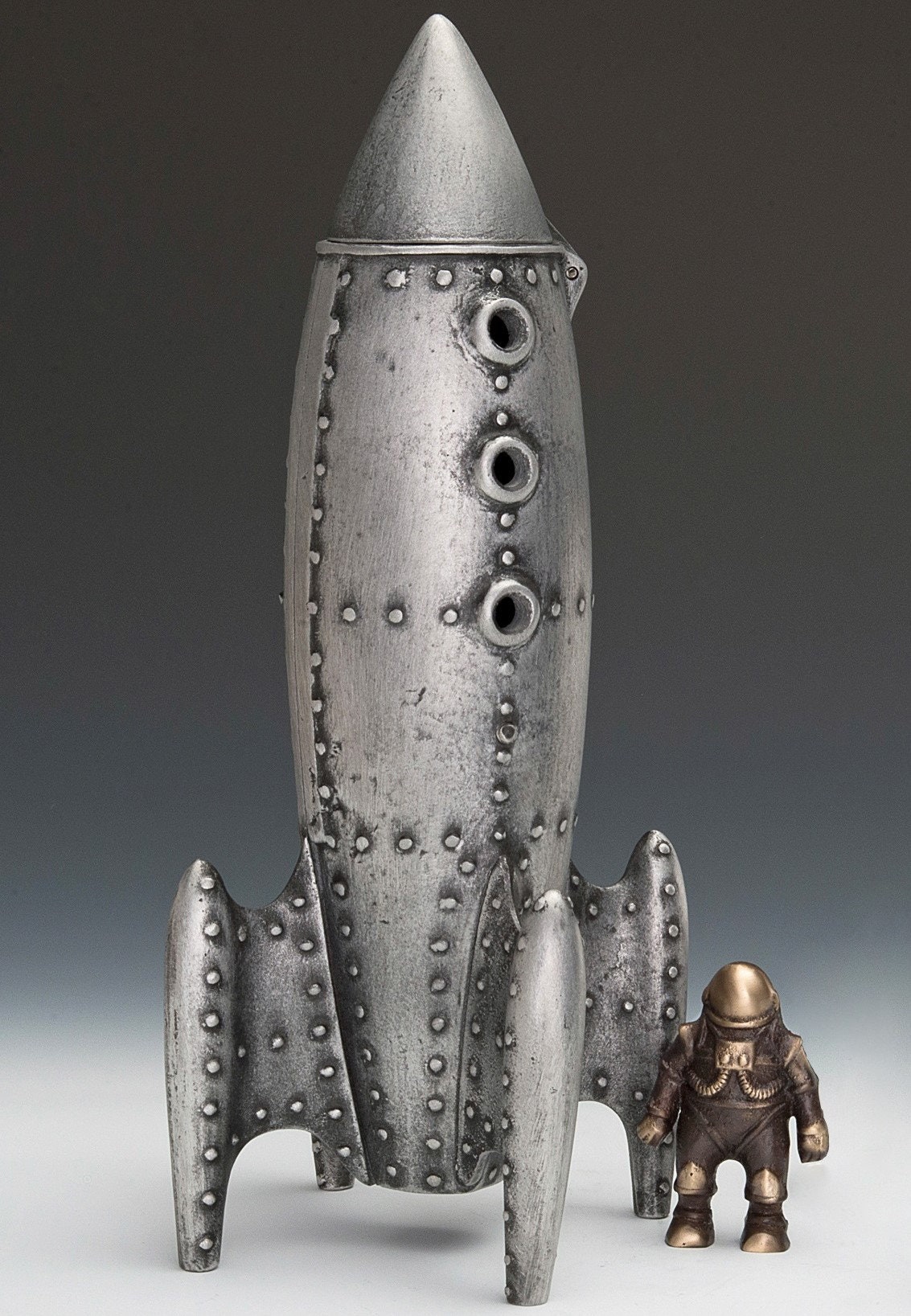 Moon Rocket Coin Bank With One Spaceman Item 924 Cast - Etsy Canada