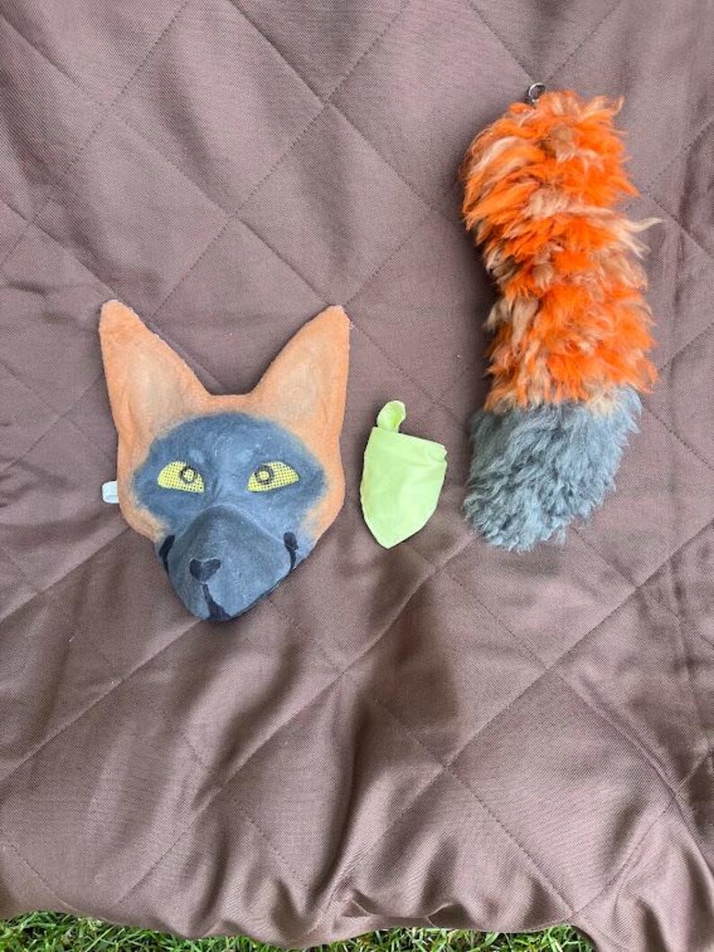 Crossfox Mask With Tail and Bandana for Therian, Quadropics, Costume - Etsy
