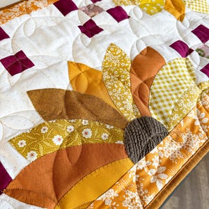 Sunflower Blooms Table Runner Sewing Pattern - (download) - Etsy