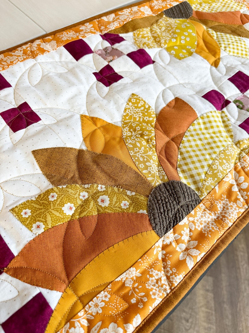 Sunflower Blooms Table Runner Sewing Pattern - (download) - Etsy