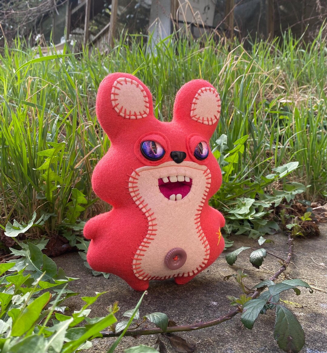 Terror Bear Uncanimal Evil Demon Eyed Teddy Bear With Teeth Hamster ...